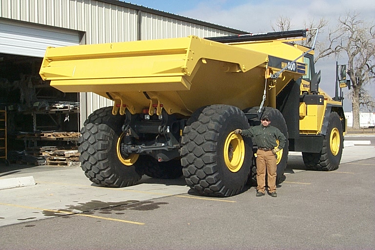 What Is an Articulated Dump Truck? - Pulltarps Mfg